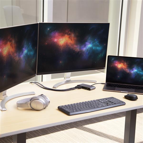 Dual 4K Monitor Mini Thunderbolt 3 Dock with HDMI | Thunderbolt ...